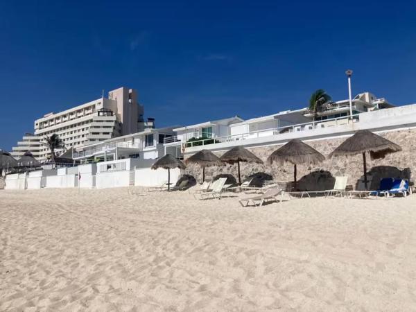 Beachfront Apartment In Cancun - Cancún
