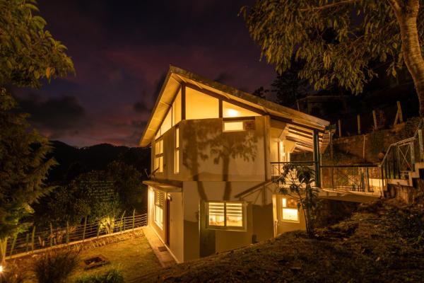 Saffronstays Valleyfall - Mettupalayam