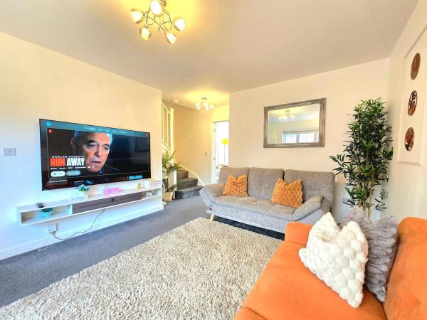 The Charm Luxury House - 8mins To Nec, Birmingham Airport - Solihull