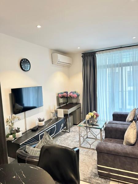 Peravi Suites At Embassy Gardens - Accra