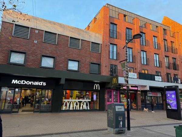 Single Suit Room With Balcony - Bournemouth