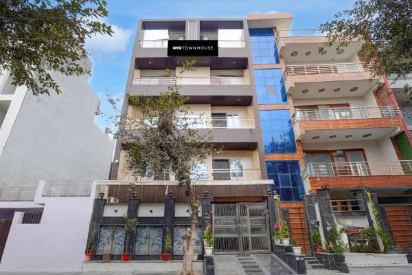 Hotel O The Ivory Loft - Ghaziabad