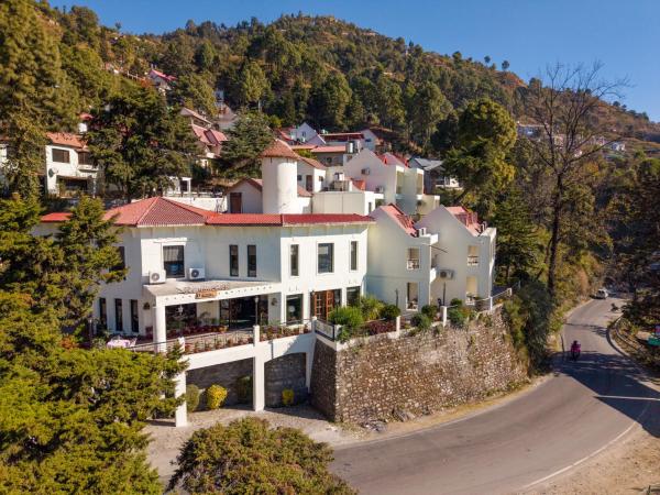 8fold-pinecrest By Larisa, Bhimtal - Bhimtal