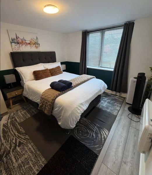 Lovely Double Bed In London - Chelsea