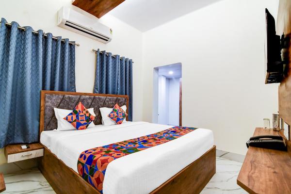 Fabhotel Adhiraj Inn - Calcuta