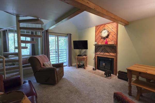 Cozy Condo Sleeps 6 Pools Hot Tub Lovely Views - Tennessee
