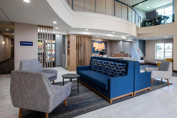 Holiday Inn Express & Suites Lathrop By Ihg - Manteca, CA