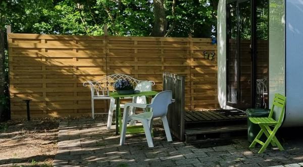 City Farmer Farmyard Stays, Sleep Easy, Stay Rural, Explore Amsterdam - Weesp