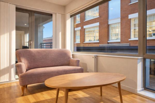 Still Life Clerkenwell Executive - City of London