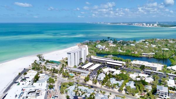 Gulf Holiday Unit 6 - Siesta Key, FL