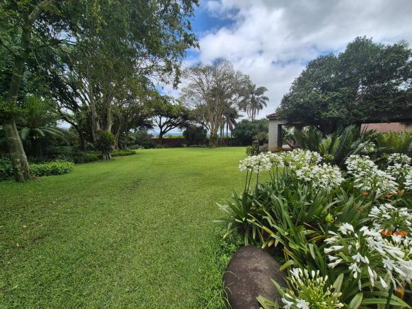 The Macadamia Nut Farm House - White River