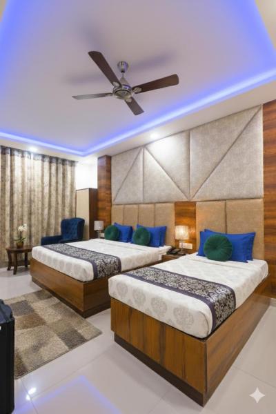 Hotel Sindhu Plaza - Delhi, India