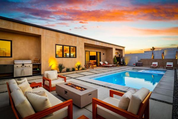 Luxury Desert Villa With Pool And Spa - Yucca Valley, CA
