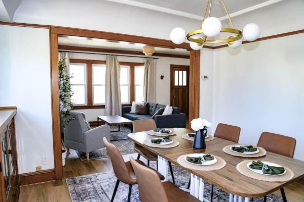 Near Amfam Field & Pettit |Sleeps 12|4br + Parking - Milwaukee, WI