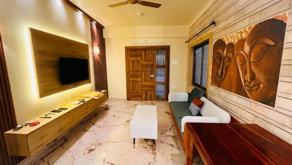 Aadi-kashi Retreat-2bhk Flat Near Kashi Vishwanath Temple - Varanasi