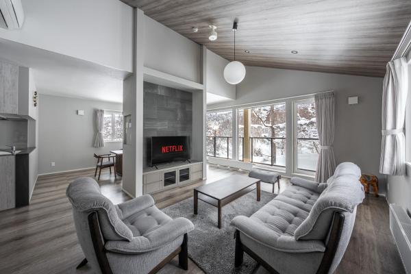 Loves Only You -Ezo Fuji Foothills- - Niseko