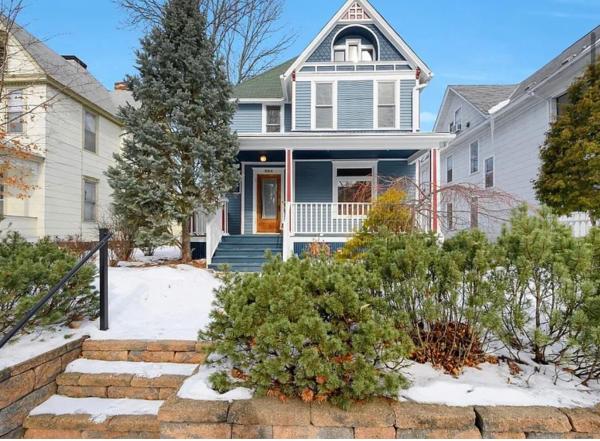 Uptown Home- Close To Everything, Charming & Cozy. - Minnesota