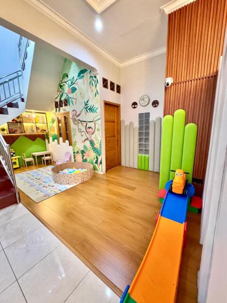 Quiet Family Stay Kids Friendly Homey - Yogyakarta