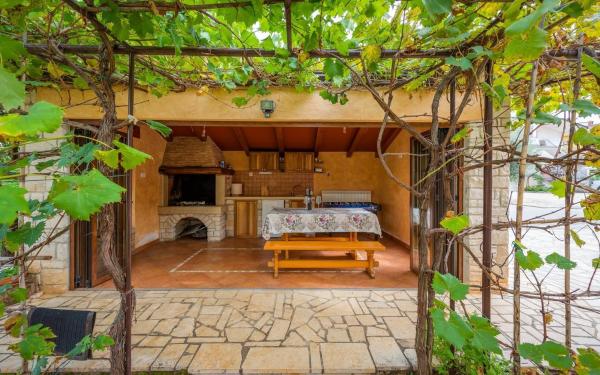 Helles Apartment Nur 250 Meter Zum Strand Mit Grill, Parkplatz, Waschmaschine - Portorož