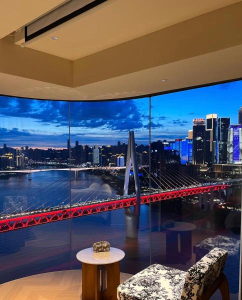 云端高空江景酒店-重庆解放碑洪崖洞店 - Chongqing