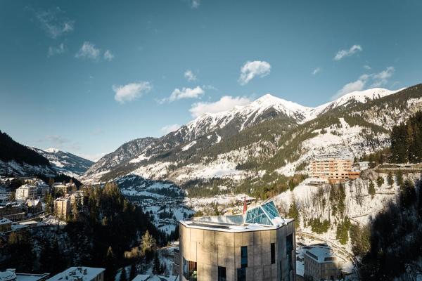 Urban Nature Bad Gastein - Badeschloss - Bad Hofgastein
