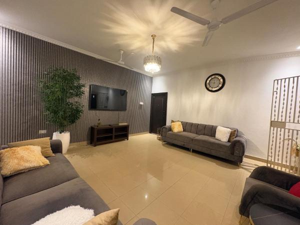 Ahodwo Villa - Accra