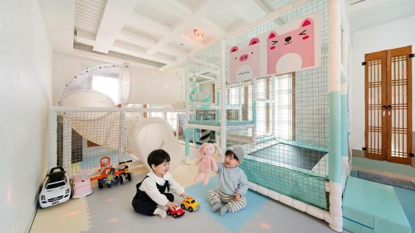 Gyeongju Riu Kids Poolvilla - Gyeongju-si