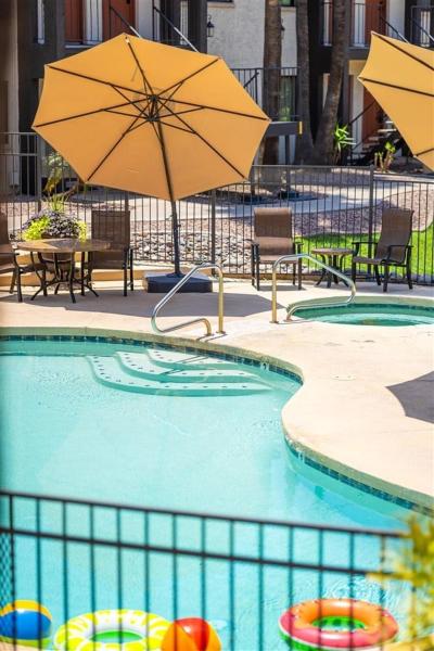 131 Fully Furnished, Amenities Galore - Sloan Park Mesa