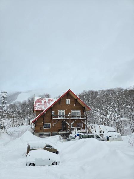 Niseko Higashiyama Guest House - Niseko