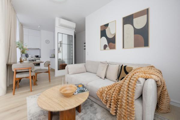 Lux City Center Browary Warszawskie Apartments By Noclegi Renters - Varşova