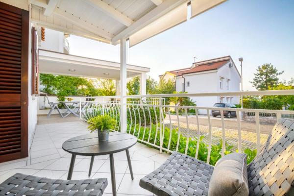 Apartment Mateja - Jadranovo