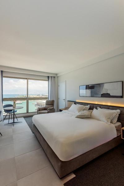 The View - Saint George Hotel - Beirut