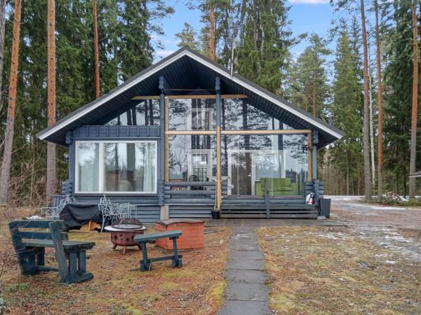 Holiday Home Linnusmaa By Interhome - Hämeenlinna