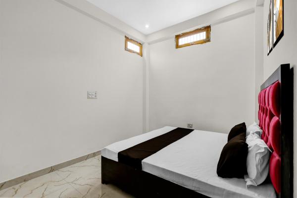 Spot On Hotel Three Star Legacy - Kanpur