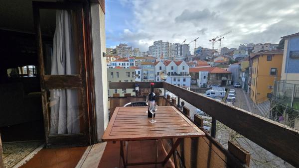 Classic Charm Of An Old Porto Free Parking - Argoncilhe