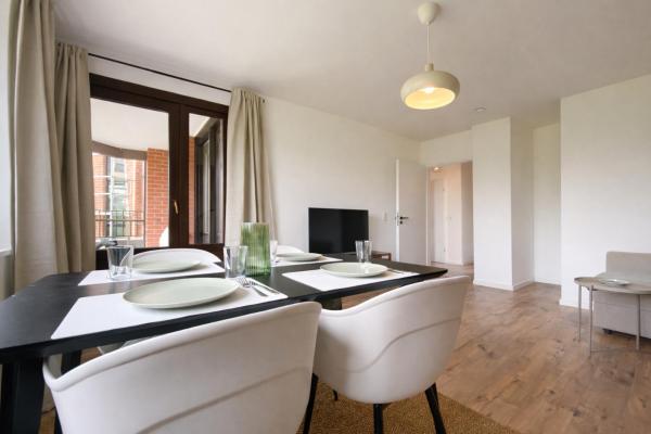 Schöne Wohnung Mit Rheinblick/düsseldorf/neuss/messe - Düsseldorf