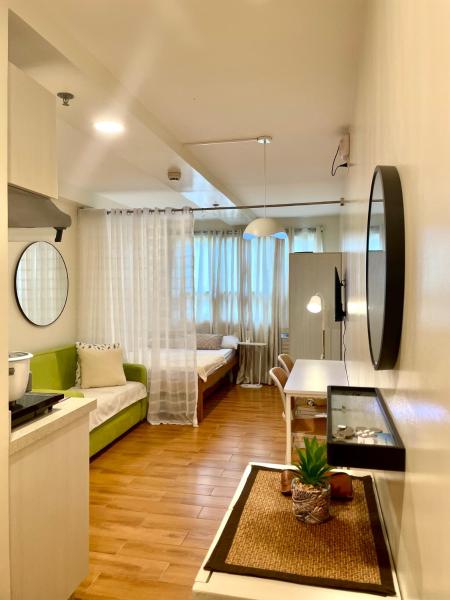 Marrione's Pad - Island Garden City of Samal