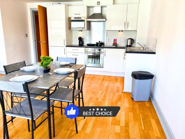 Best York City Centre 2 Bed Apartment With Views - Steps From Top Attraction - York, UK
