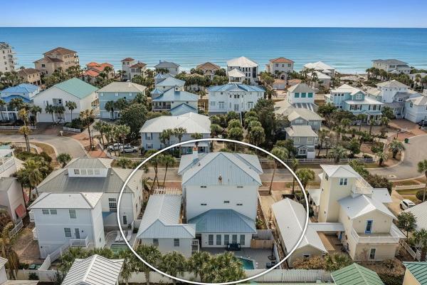 Lazy Bones - Vacation Home Near The Beach With Private Pool & Golf Cart - Destin, FL
