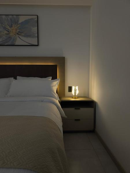 Apart Studio De Lujo La Carolina Piso Alto, Piscina, Jacuzzi, Padel, Gym - Quito