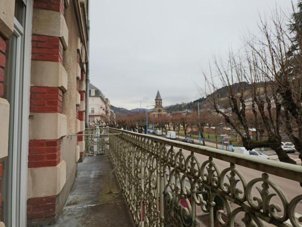 Appartement 3* Au Cœur Du Massif Du Sancy, Climatisé, Jusqu'à 6 Personnes - Fr-1-858-38 - La Bourboule