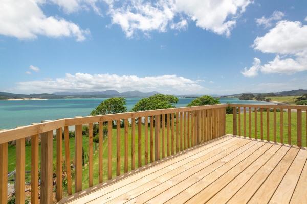 Upstairs 1-3 Bdr Apartment At Onepu Moana Holiday Home - Opononi