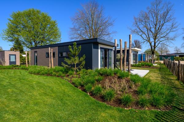 Chalet Für Handwerker Mit Eigener Terrasse Am Wasser - Venlo