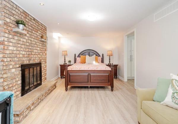 2 Bedroom Apartment-1 Free Parking -14 Min To Pearson Airport - Brampton