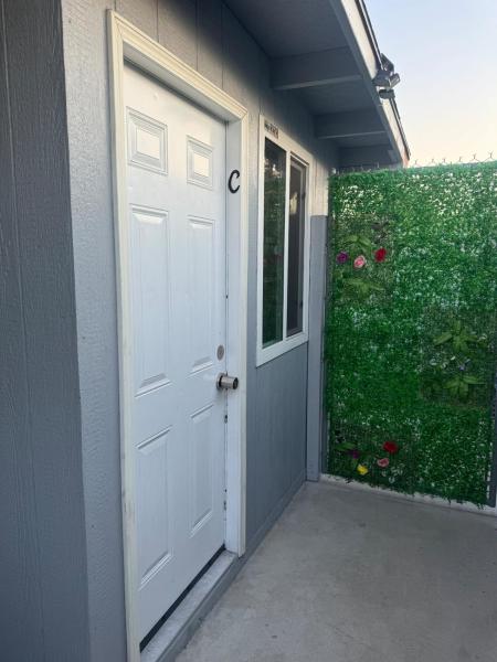 Asian Food Gallery Mini Back Room - Pasadena