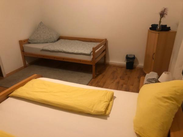 Zentral 1-7 Schlaf Plätze S - Siegen