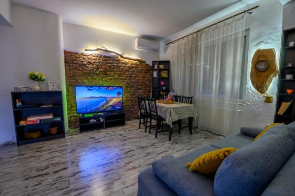 1 Min From Ndk And Vitoshka Street - Sofia