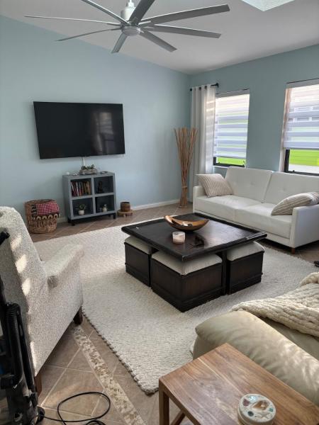 Canal Front Home With Salt Water Pool And Hot Tub - Punta Gorda, FL