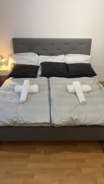 Kenny's Place - Oberhausen