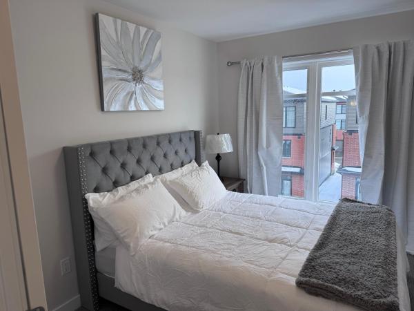 Crystal Boutique - Ottawa